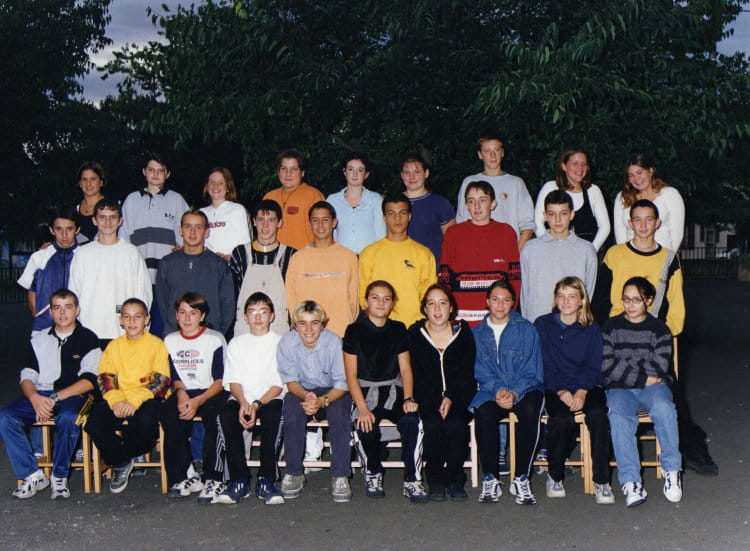 Photo de classe 3ème de 1998, Collège Antoine Pons - Copains d'avant