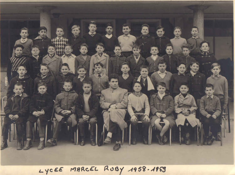 Photo de classe 4ème de 1958, LYCEE MARCEL ROBY - Copains d'avant