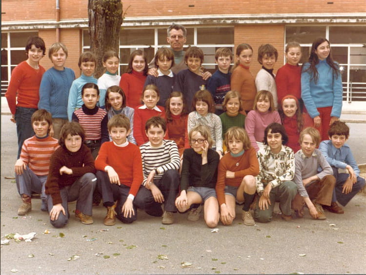 Photo de classe CM2 de 1977, ECOLE DE METZ - Copains d'avant