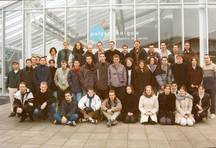 Photo de classe Matériaux 01 de 2003, Ecole Polytechnique De L ...