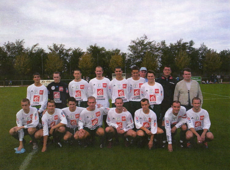Photo de classe Coupe de france de 2004, US ROUVROY - Copains d'avant