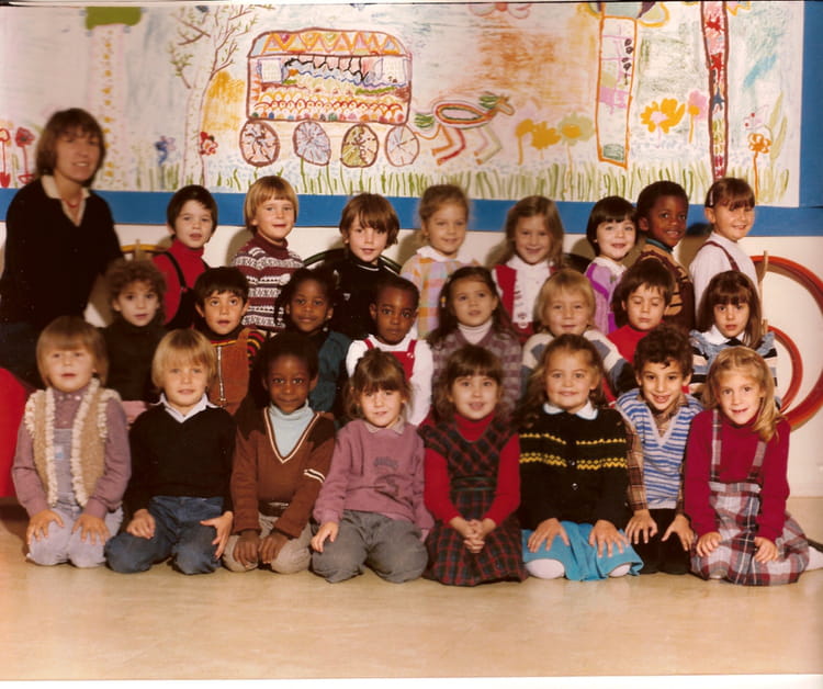 Photo de classe Maternelle de 1981, Ecole La Dimancherie (Les Ulis) - Copains d'avant