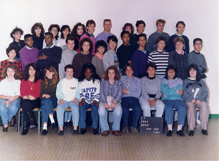 Photo de classe BEP 2 ACC1 de 1989, PIERRE KOHLMANN - Copains d'avant