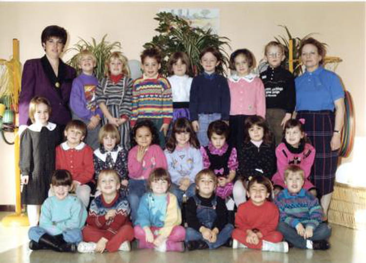 Photo de classe Troisième année de maternelle de 1989, ECOLE RONSARD ...