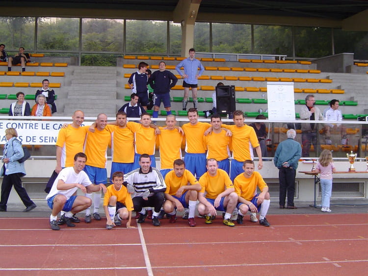 Photo de classe 2004 ? de 2004, B BRAUN MEDICAL - Copains d'avant