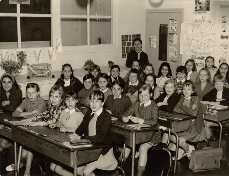 Photo de classe CM2 de 1967, Ecole St Honoré - Copains d'avant