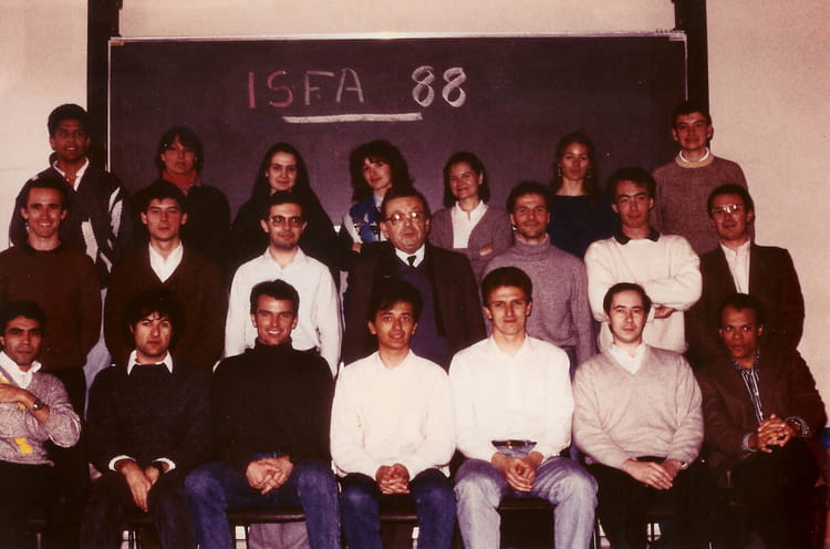 Photo de classe Promotion 1988 de 1988, Isfa (Institut De Science ...