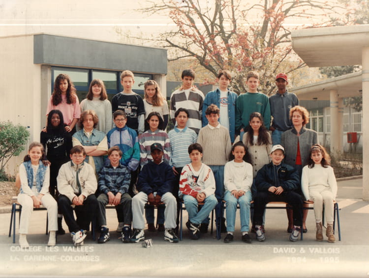 Photo de classe 5ème1 de 1995, Collège Les Vallées - Copains d'avant