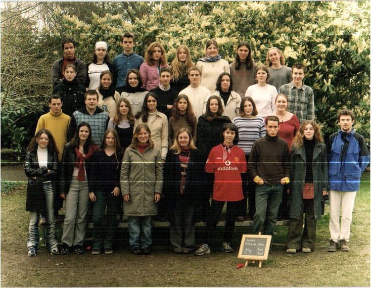 Photo de classe 2nde 9 de 2002, Lycée Dupuy De Lome - Copains d'avant