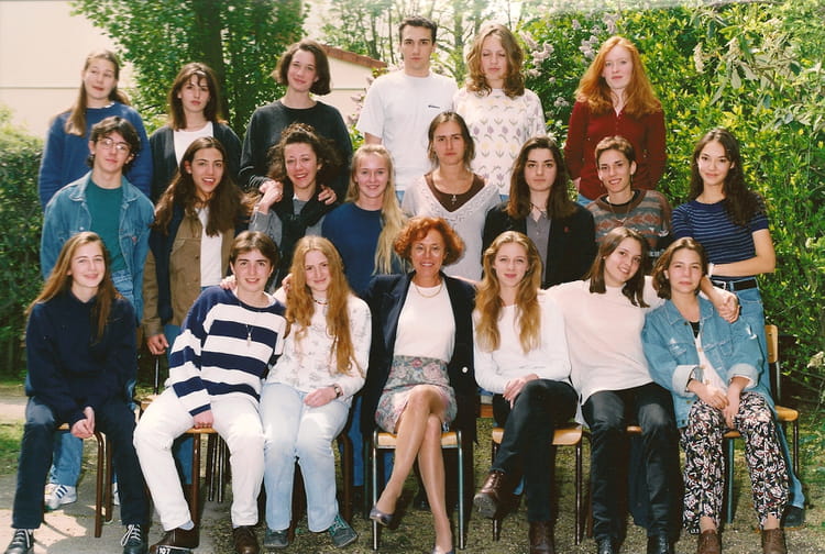 Photo de classe Première L de 1994, Lycée L'ermitage - Copains d'avant
