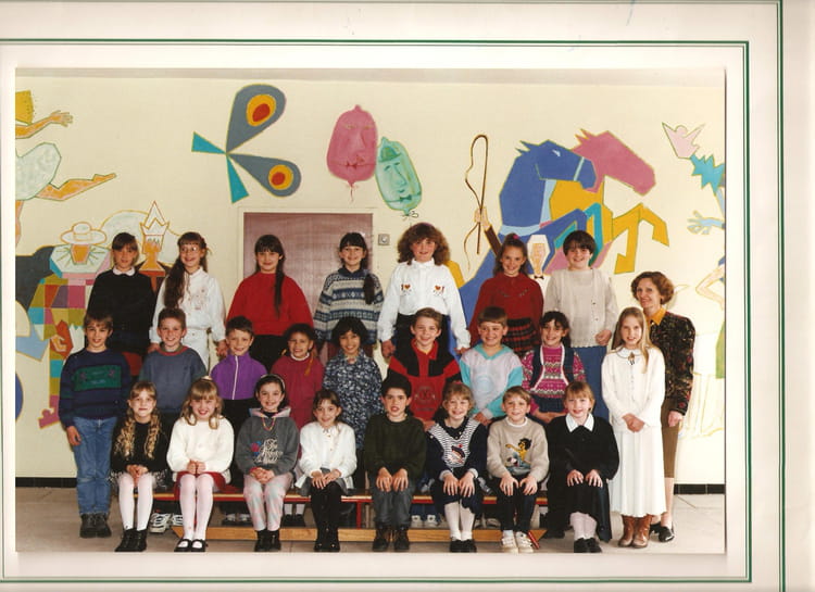 Photo de classe CE2 de 1993, ECOLE ALICE SOLVAY - Copains d'avant