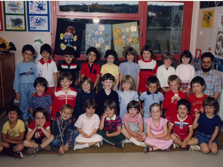 Photo de classe Maternelle Saint Marcellin de 1981, ECOLE - Copains d'avant