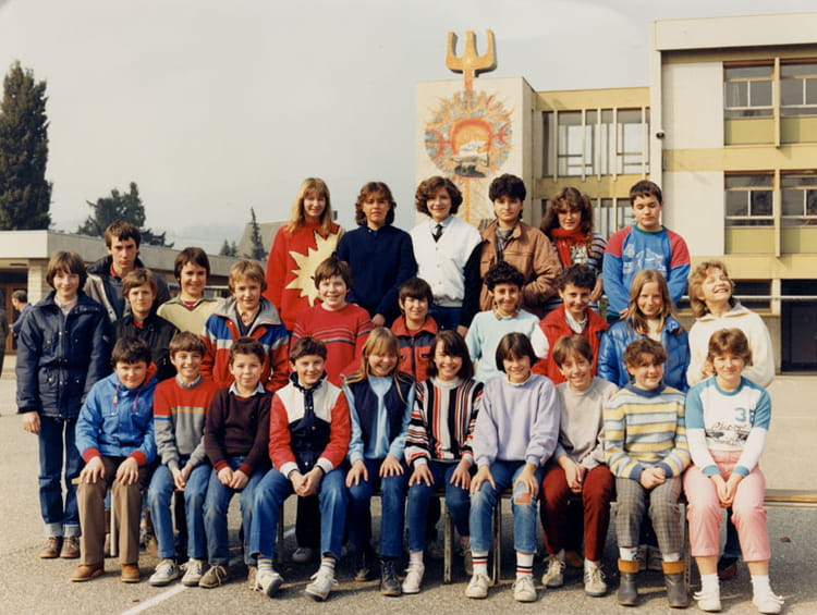 Photo de classe Classe de 5ème de 1983, Collège Bissy - Copains d'avant