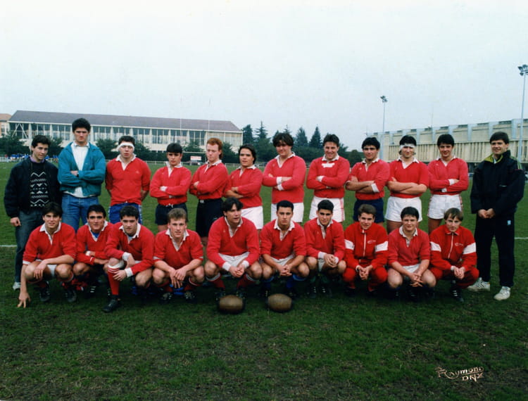 Photo de classe Juniors saison 1990/91 de 1990, Lycée De Borda ...