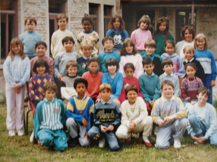 Photo de classe CE2 de 1987, Ecole Du Champ De Foire (Meximieux ...