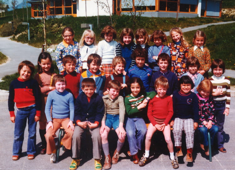 Photo de classe CE1_Val Fleuri_1976à1977 de 1977, ECOLE VAL FLEURI ...