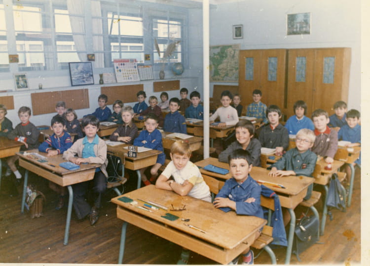 Photo de classe CE 2 de 1973, ECOLE PIERRE DE RONSARD - Copains d'avant