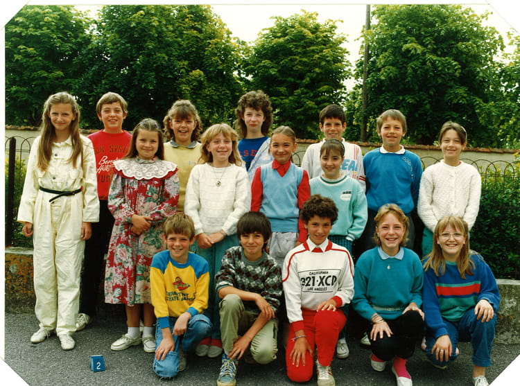 Photo de classe CM1 de 1986, Ecole De Velye (Chaintrix Bierges ...