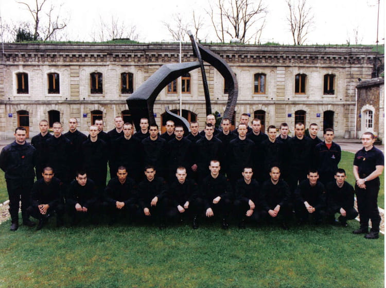Photo de classe BSPP Section Langlois de 1999, INFIRMIER SAPEUR POMPIER ...