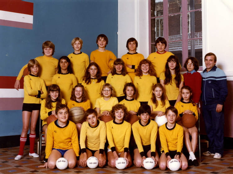 Photo de classe 5ème R de 1980, Collège Franklin - Copains d'avant