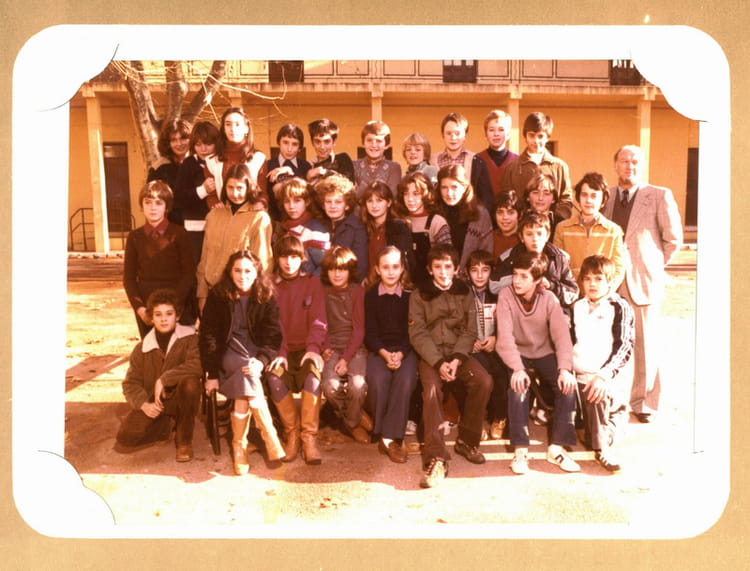 Photo de classe Classe de 5eme A, 1979-1980 de 1979, Collège Roustan ...
