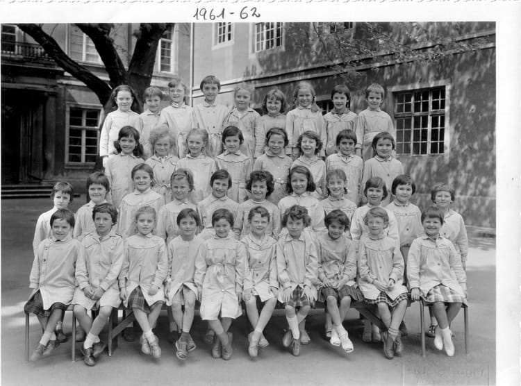 Photo de classe Petit lycee de 1961, PETIT LYCEE - Copains d'avant