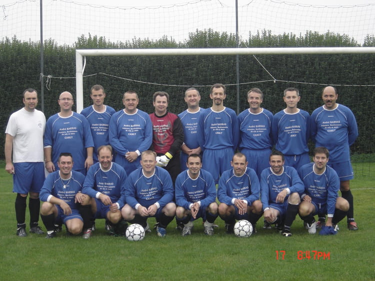 Photo de classe Equipe ASCV 2006/2007 de 2007, VETERAN DE CANLY ...