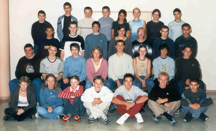Photo de classe 2nde8 de 2000, Lycée Pierre Mechain - Copains d'avant