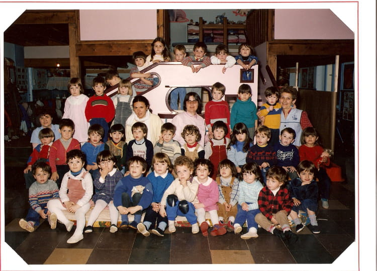 Photo de classe Petite maternelle de 1986, ECOLE MATERNELLE RONSARD ...