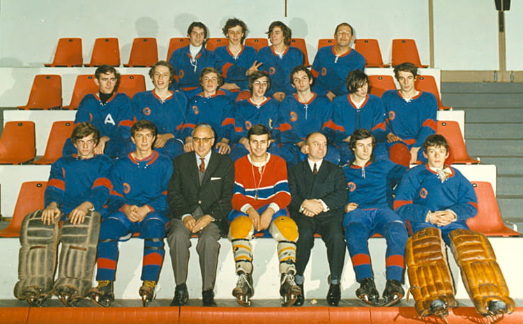 Photo de classe Seniors 1970/71 AMIENS SC de 1970, HCAS - Copains d'avant