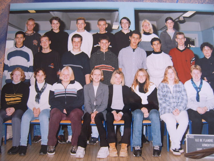 Photo de classe Bac 1 BC 1999/2000 de 1999, L.p. Ile De Flandres ...