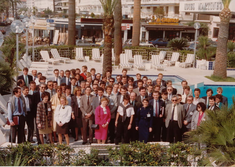 Photo de classe Club utilisateur Cannes 2 de 1970, PRODSTAR - Copains d ...