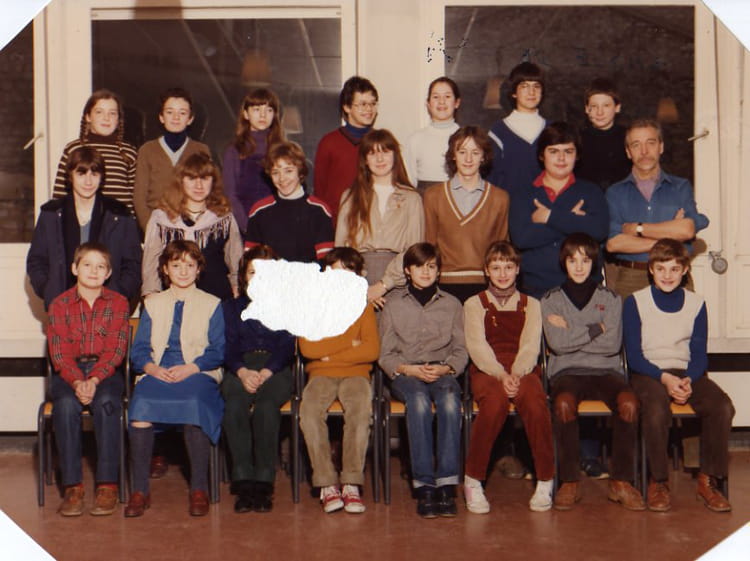 Photo de classe 5 ème A 1979-1980 de 1979, Collège Vieux Pont - Copains ...