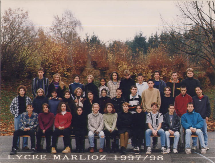 Photo de classe 1ere S de 1997, Lycée Polyvalent Marlioz - Copains d'avant