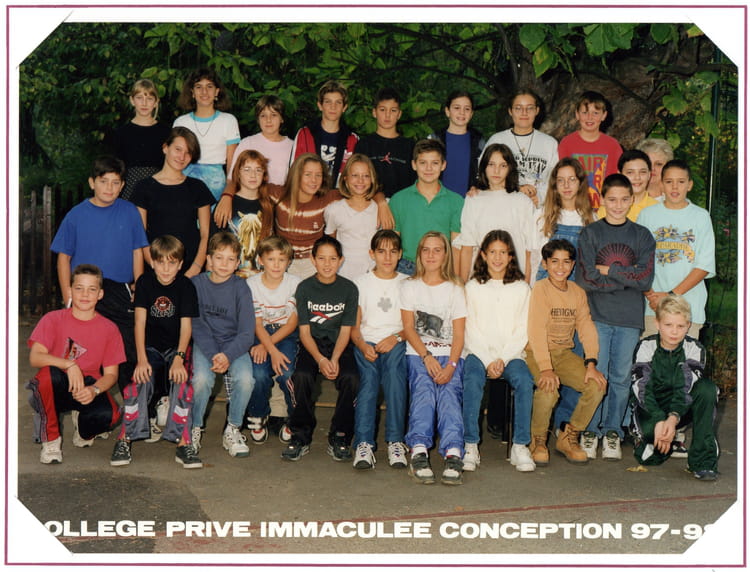 Photo de classe 5eme B de 1998, Collège Immaculée Conception - Copains ...