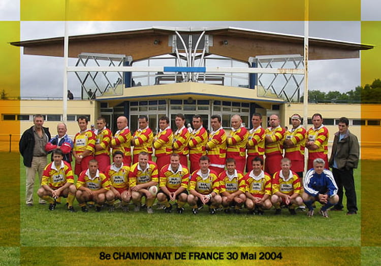 Photo de classe Izon/Haut Salat de 2004, US IZON RUGBY - Copains d'avant