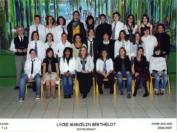 Photo de classe Terminal L3 de 2006, Lycée Marcelin Berthelot - Copains ...