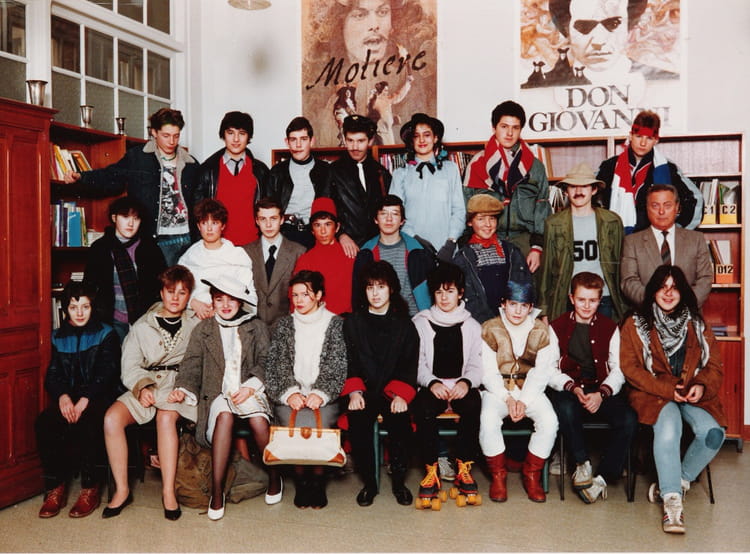 Photo de classe 3ème maison blanche 83/84 de 1984, Collège Maison ...