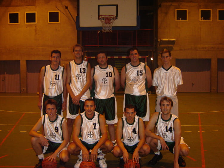 Photo de classe VVBC_2005 de 2005, VVBC - Copains d'avant