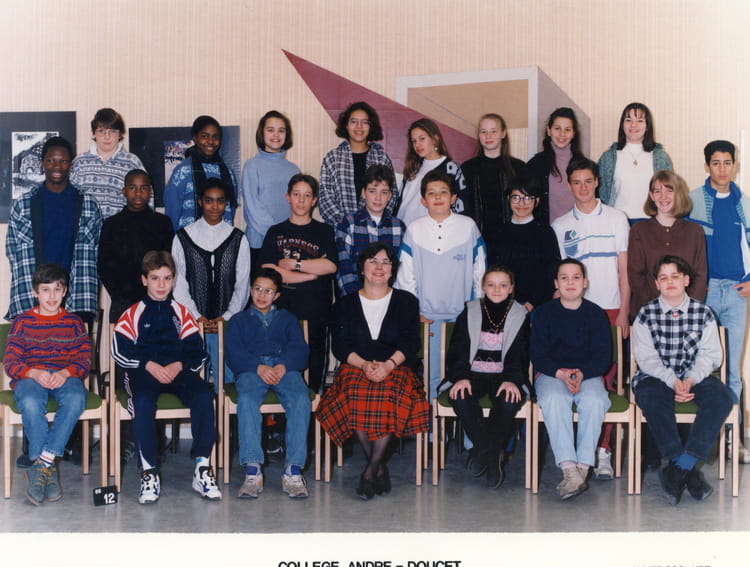 Photo de classe 5ème 2 de 1994, Collège André Doucet - Copains d'avant