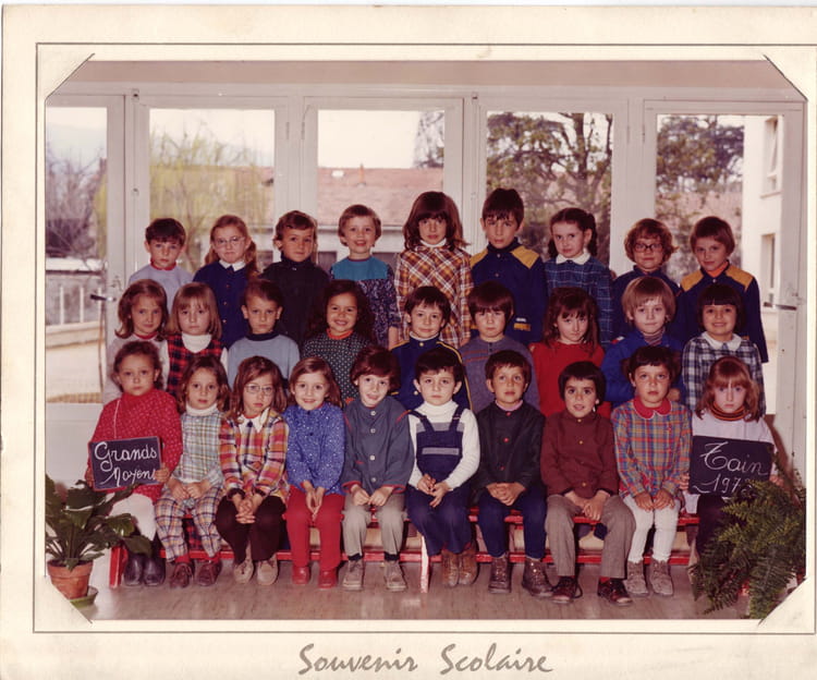 Photo de classe MOYEN GRAND de 1973, ECOLE MATERNELLE LOUIS PINARD ...