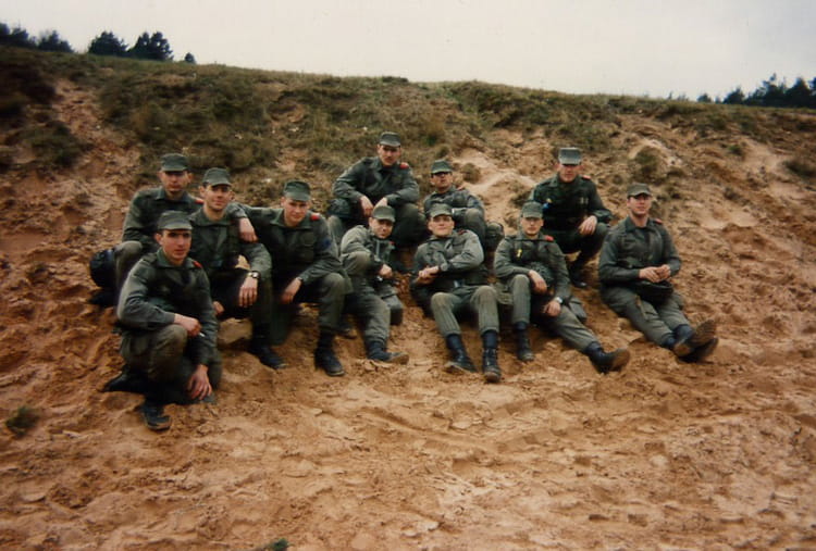 Photo de classe Champs de tir Camp de Bitche de 1994, 18eme Regiment D ...