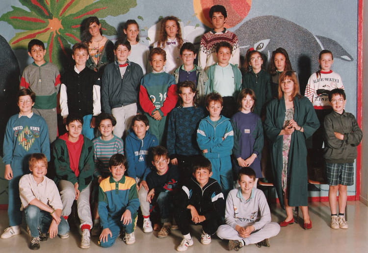 Photo de classe Sixieme de 1988, Collège Emile Malfroy - Copains d'avant