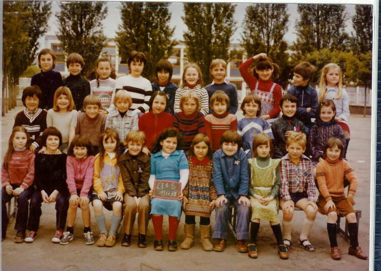 Photo de classe Ce1 de 1977, ECOLE MORIER - Copains d'avant