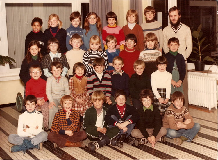 Photo de classe MICHELET CE2 - M. MARTIN de 1979, ECOLE MICHELET ...