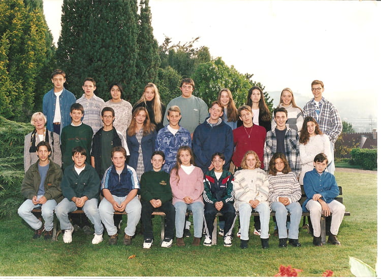 Photo de classe 3 ème OR de 1995, Collège Saint-adjutor - Copains d'avant